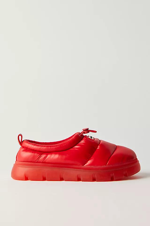 HUNTER Madison Clogs in Black | endource