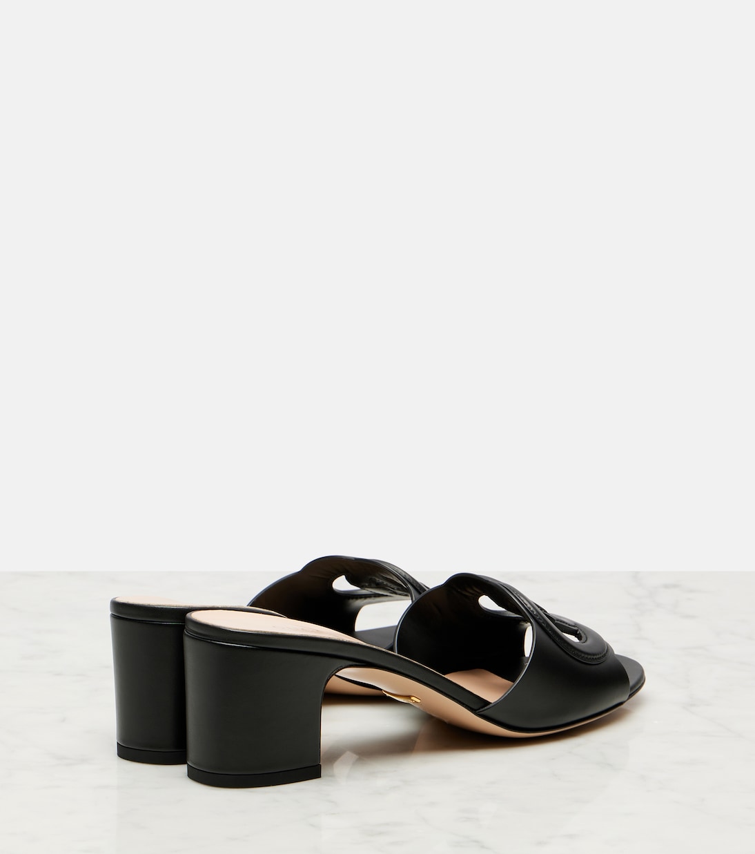 GUCCI Interlocking G Leather Mules | endource