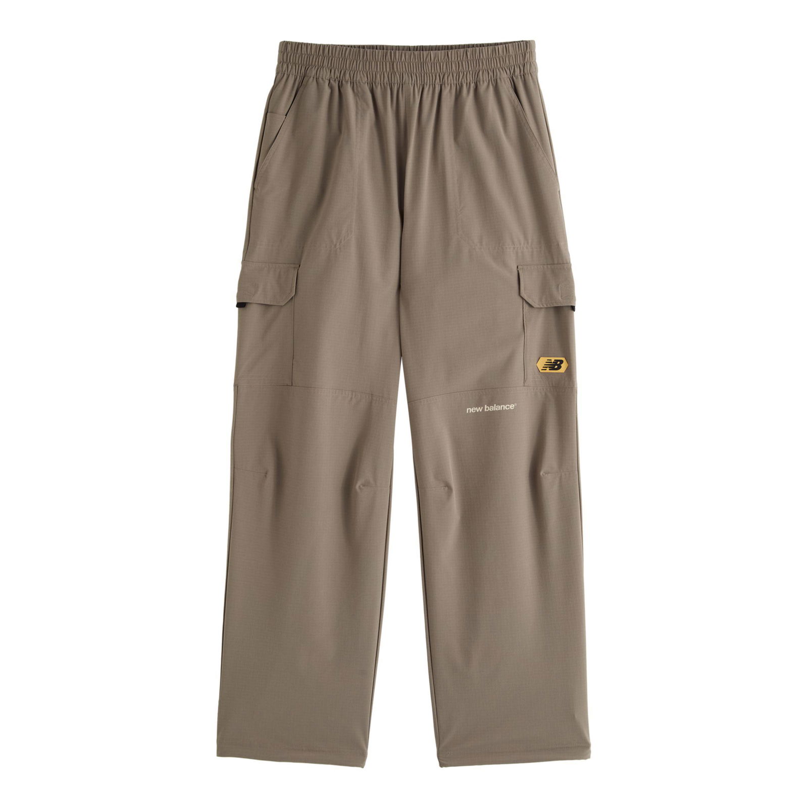 NEW BALANCE Street Classics Straight Leg Pant in Brown | endource