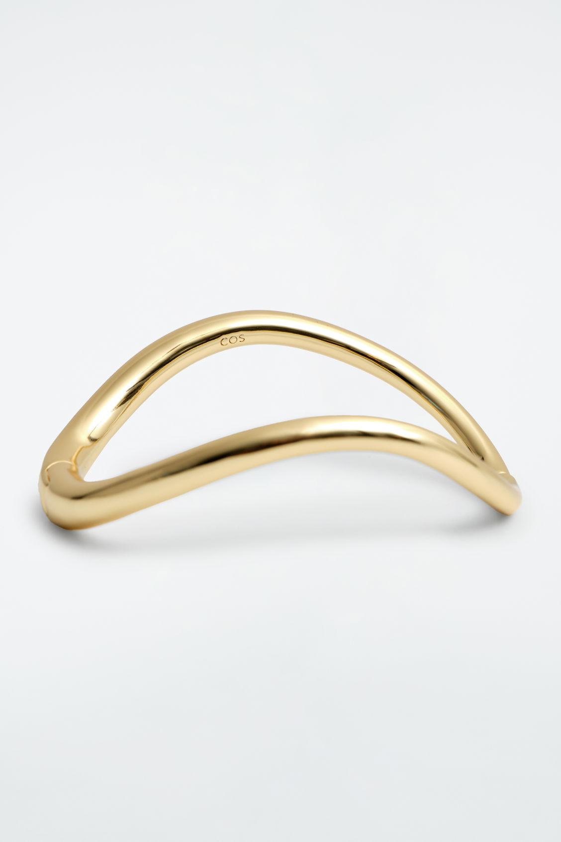 COS Curved Hinged Bangle in GOLD | endource