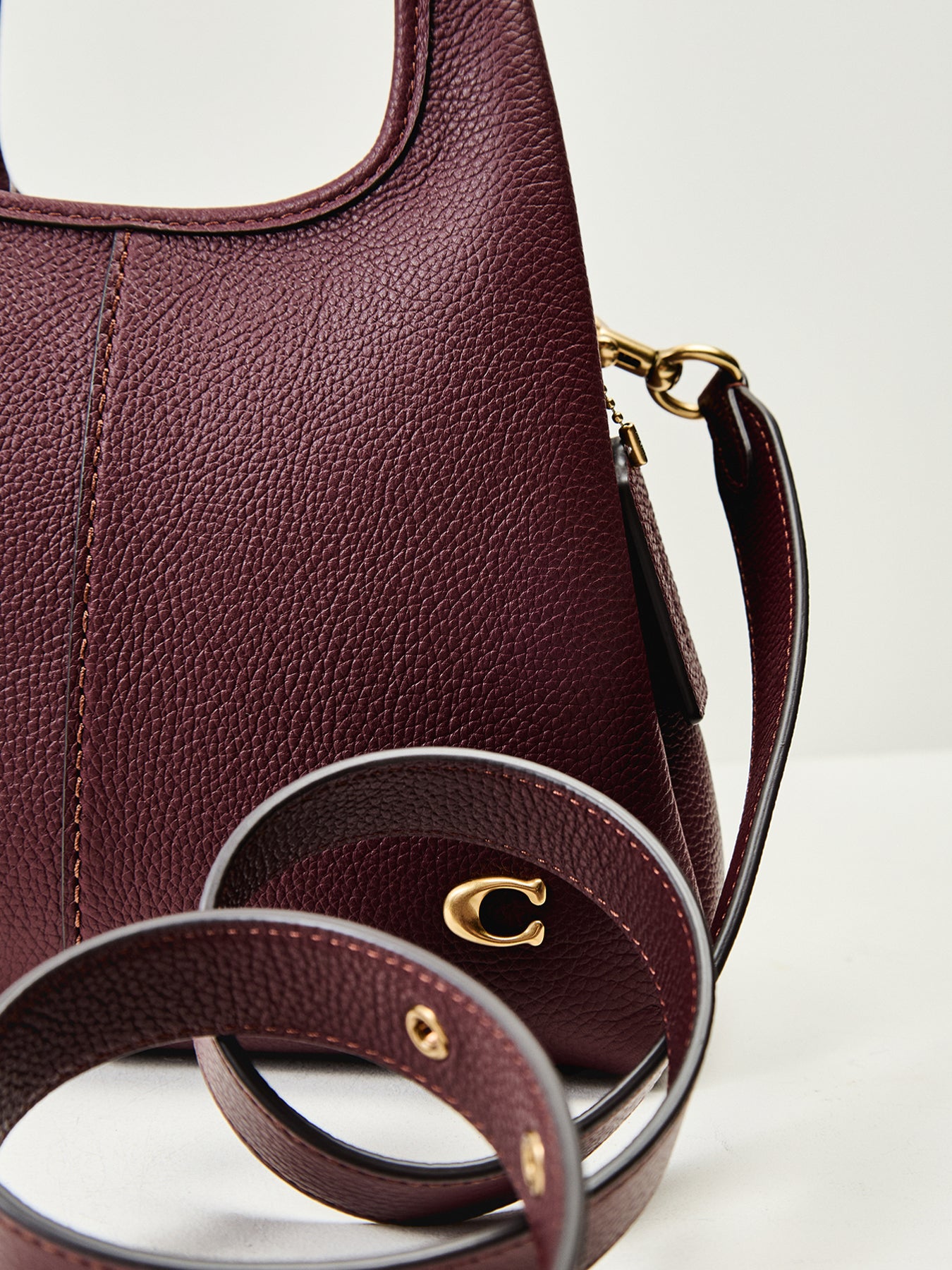 COACH Lana Shoulder Leather Bag 23 Merlot | endource