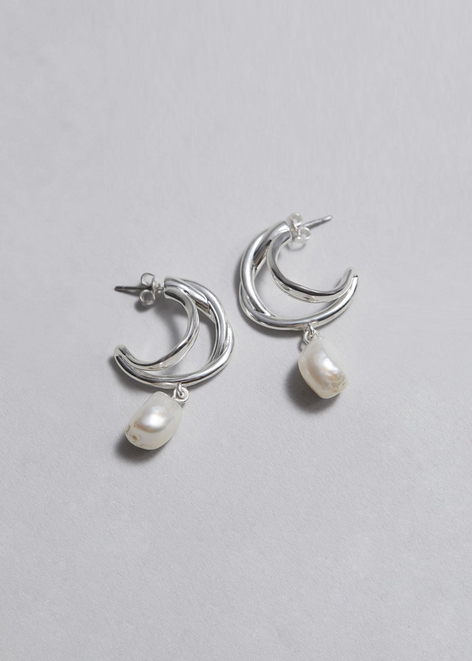 & OTHER STORIES Intertwined Freshwater Pearl Hoops in Silver | Endource