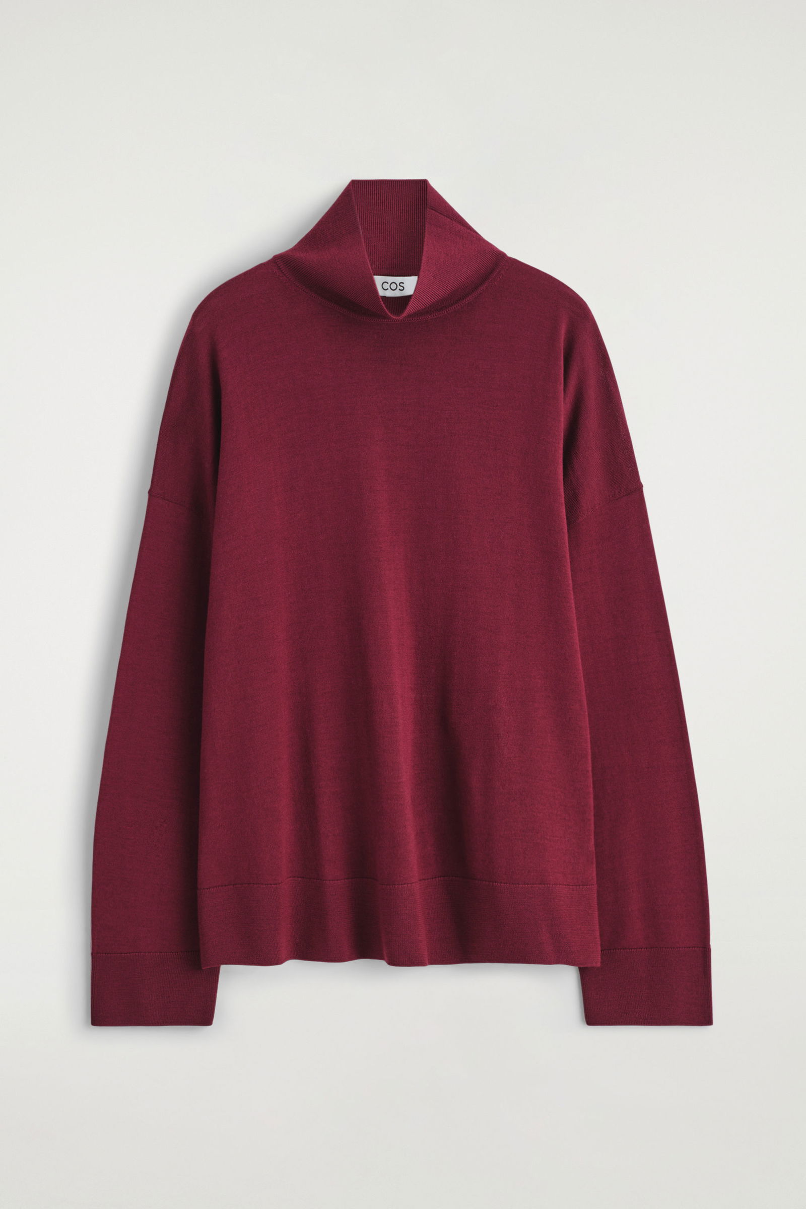 COS Merino Wool Turtleneck Jumper | endource