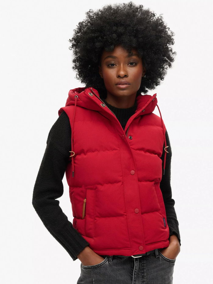 SUPERDRY Everest Hooded Puffer Gilet, Red | endource