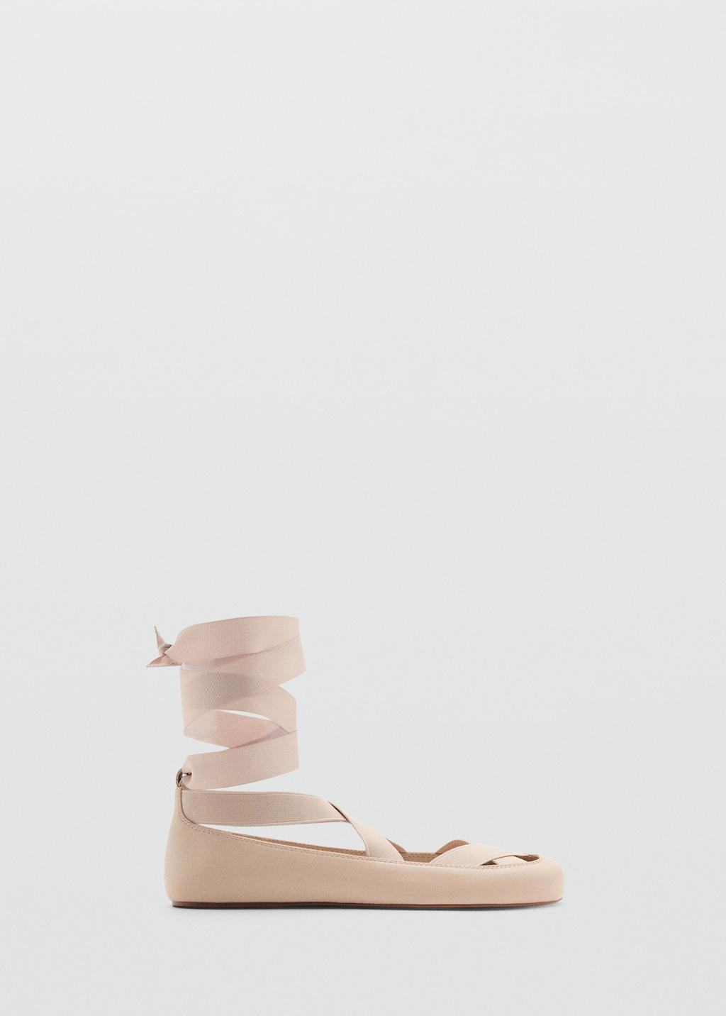 MANGO Criss-Cross Strap Ballet Flats in Ecru | endource