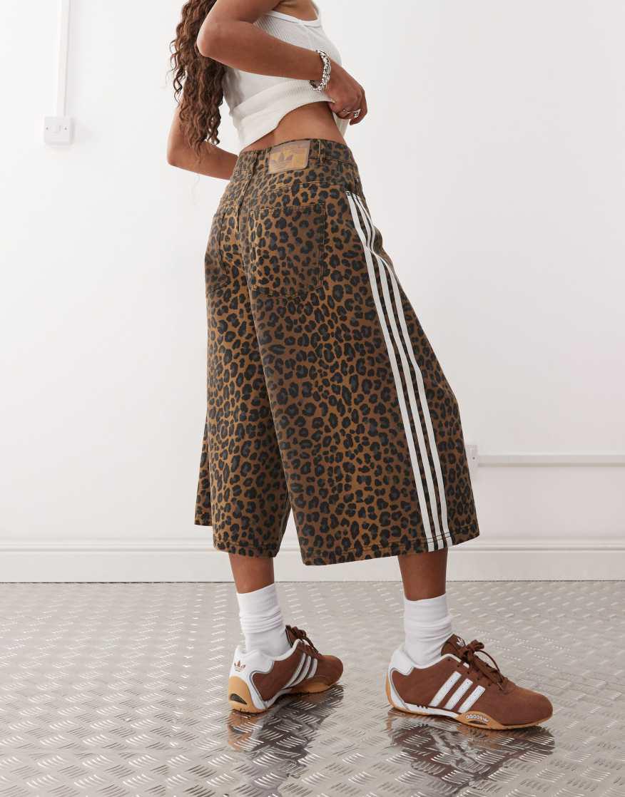 ADIDAS ORIGINALS Denim Jorts In Leopard Print - MULTI | endource