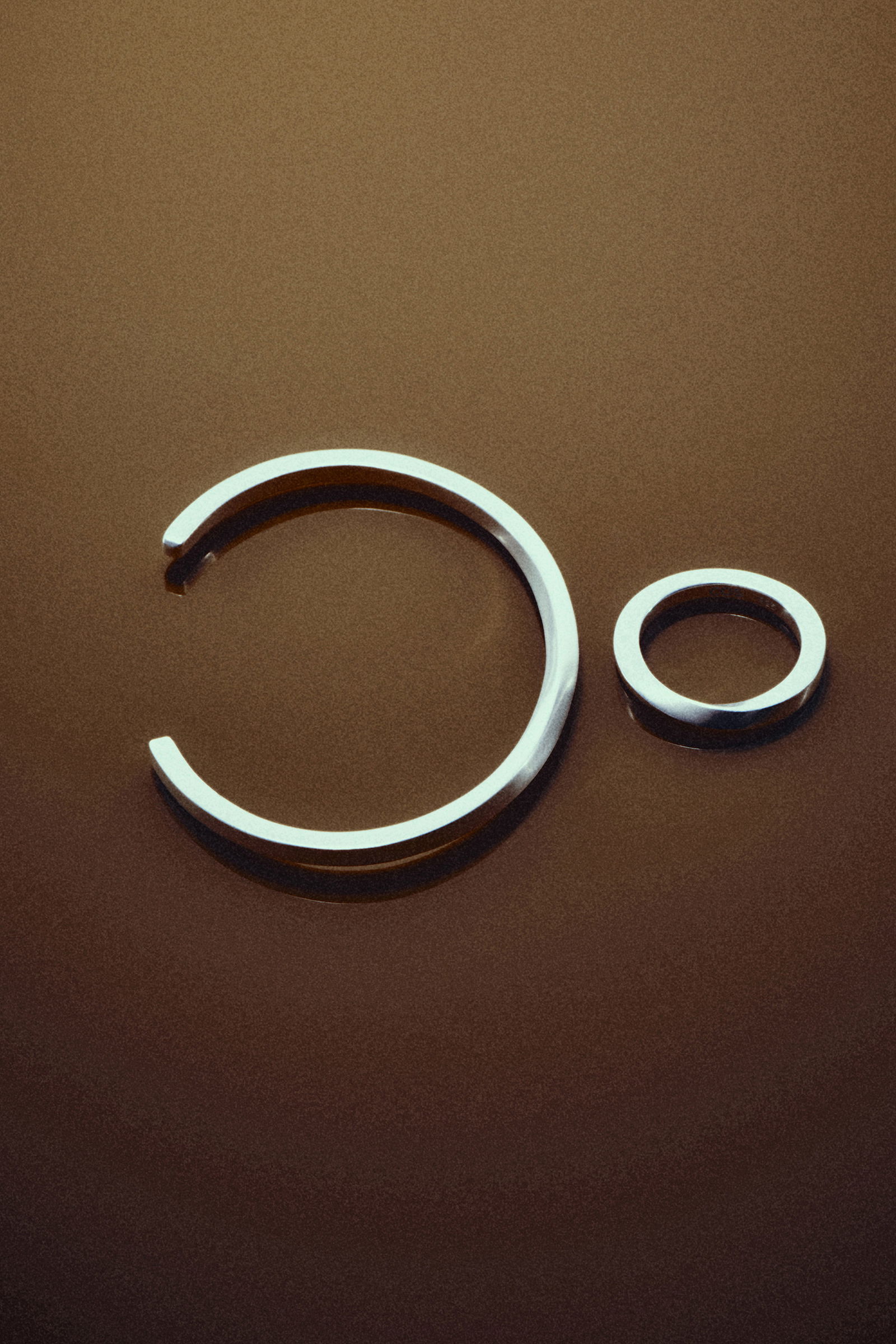 COS TWISTED STERLING SILVER RING | endource