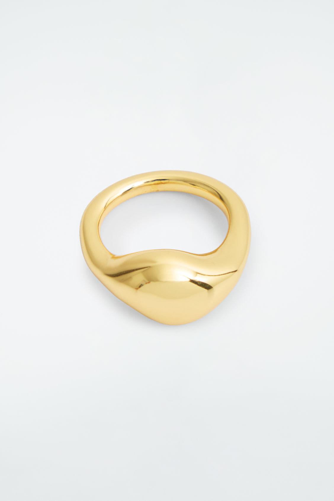 COS Chunky Droplet Pinky Ring | endource