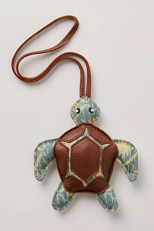 FREE PEOPLE Turtle Bag Charm in Blue | endource