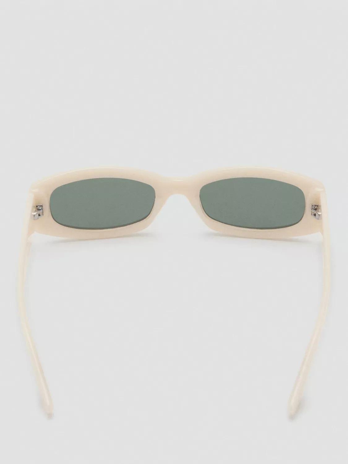 MANGO Millie Oval Sunglasses | endource