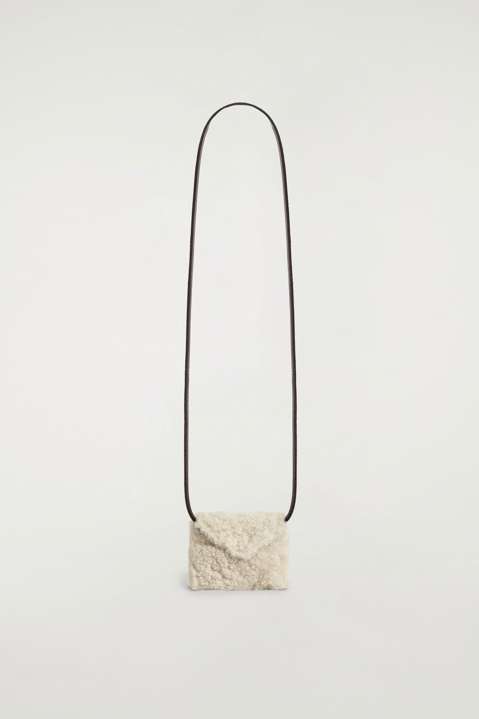 COS Shearling Cardholder | endource