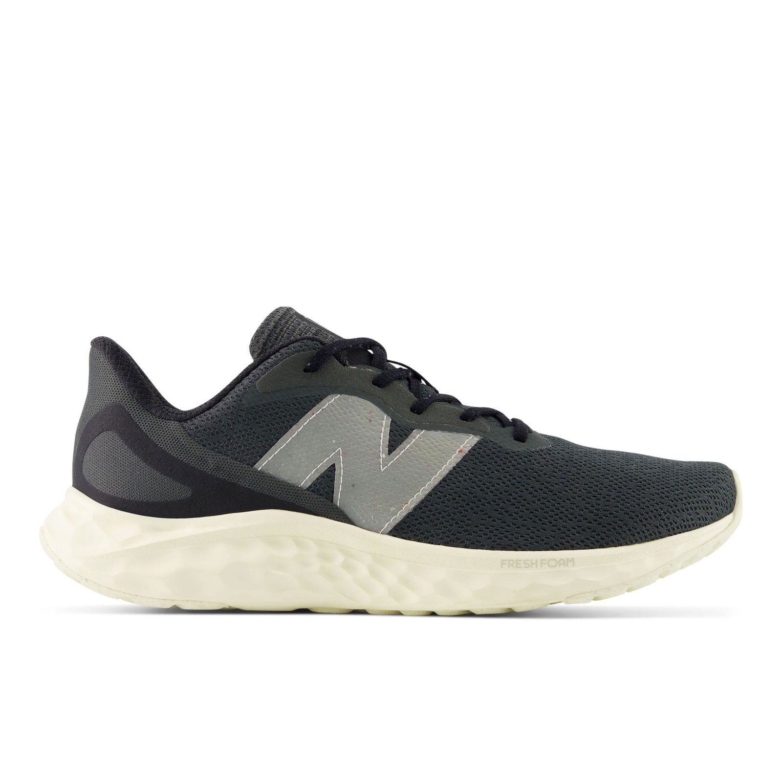 NEW BALANCE Fresh Foam Arishi V4 Trainers in Grey/Beige | endource