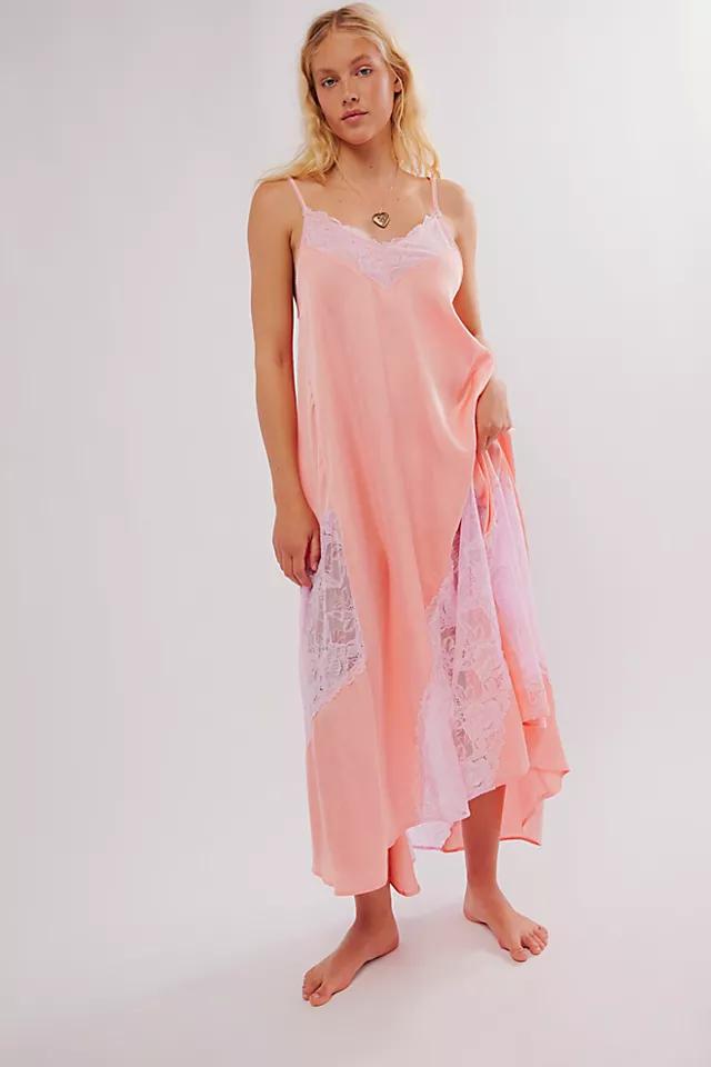 FREE PEOPLE Intimately - First Date Maxi Slip in Peach Bud Combo | endource