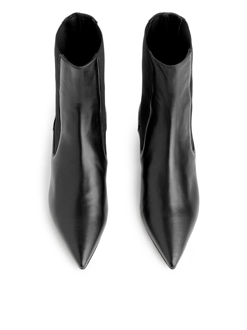 ARKET Pointy Leather Boot in Black | endource