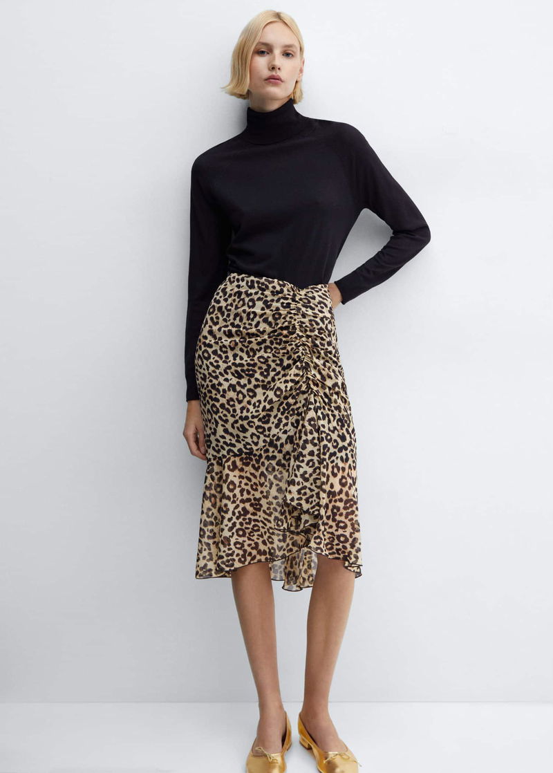 MANGO Leopard Skirt With Gathered Detail in Black | Endource