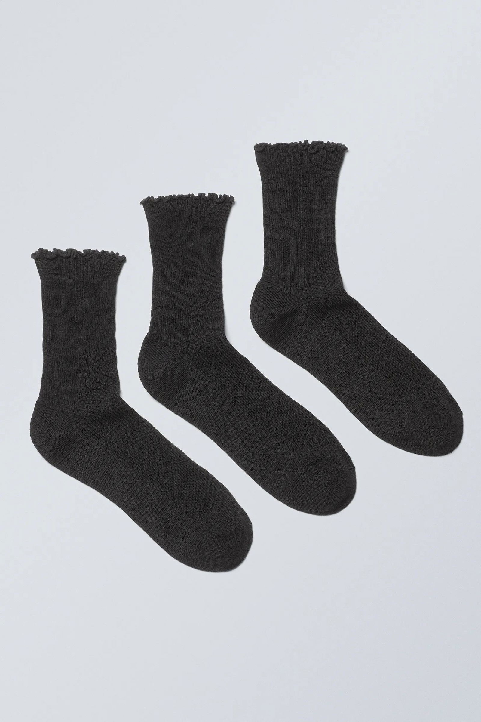 WEEKDAY Frill Edge Socks in Black | Endource