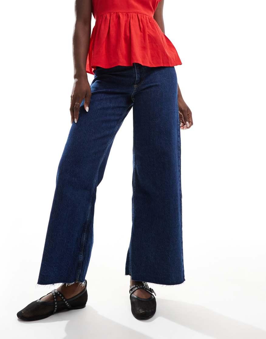 MANGO Catherin Leg Jeans | endource
