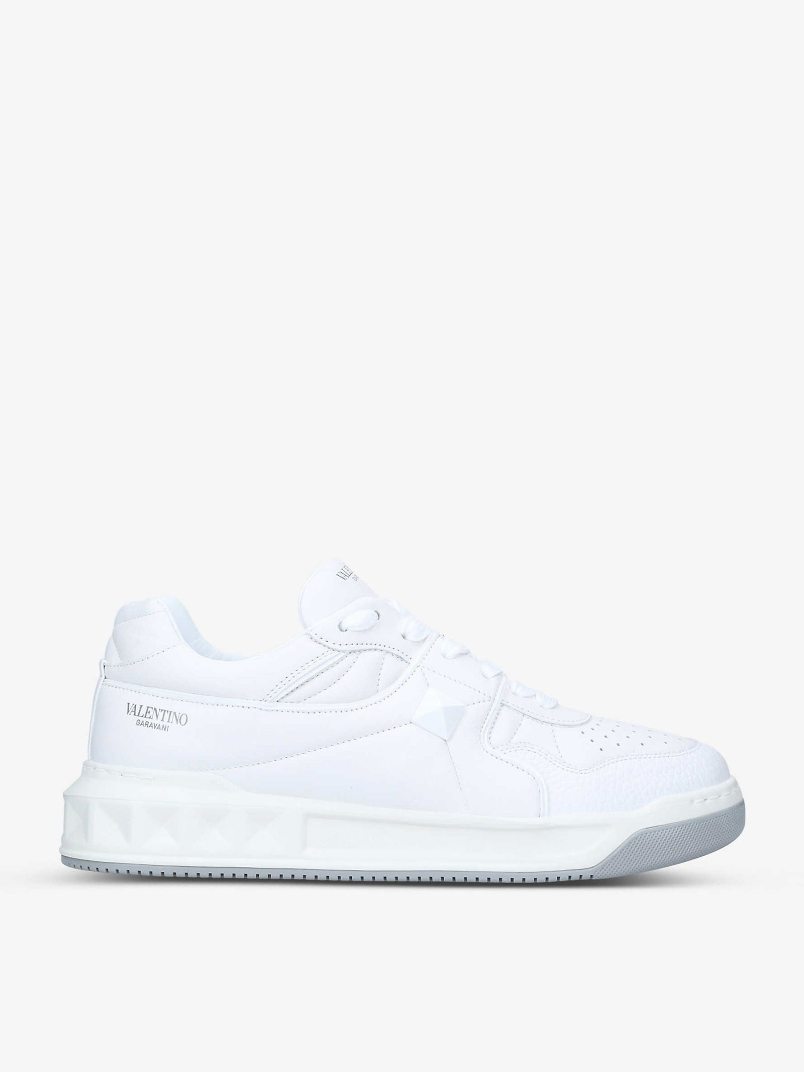 VALENTINO GARAVANI Roman Stud Low-Top Leather Trainers in WHITE/OTH ...