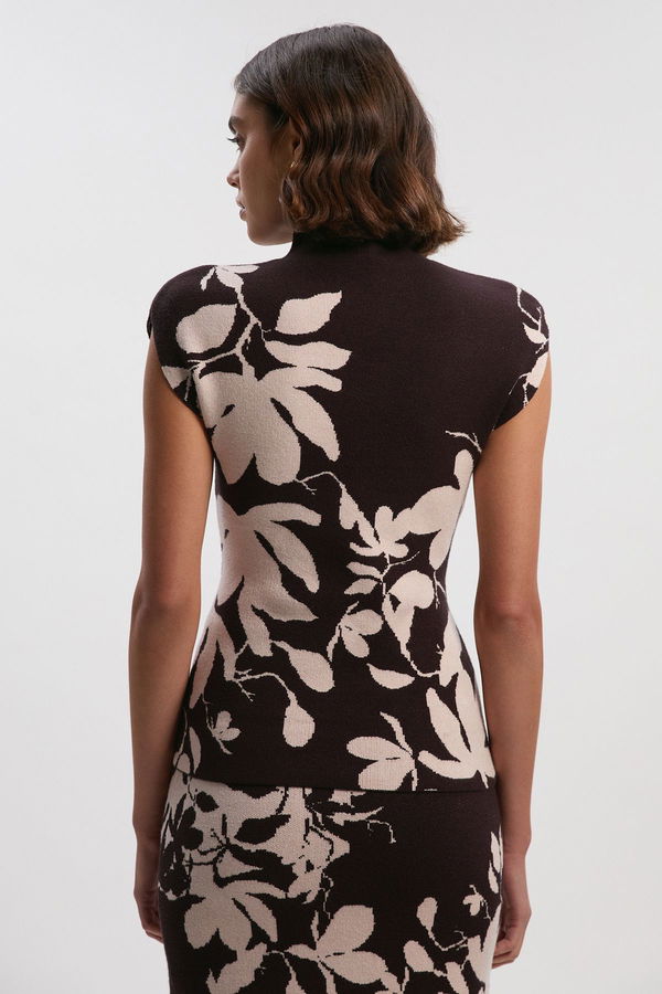 KAREN MILLEN Jacquard Floral Knitted Top | endource