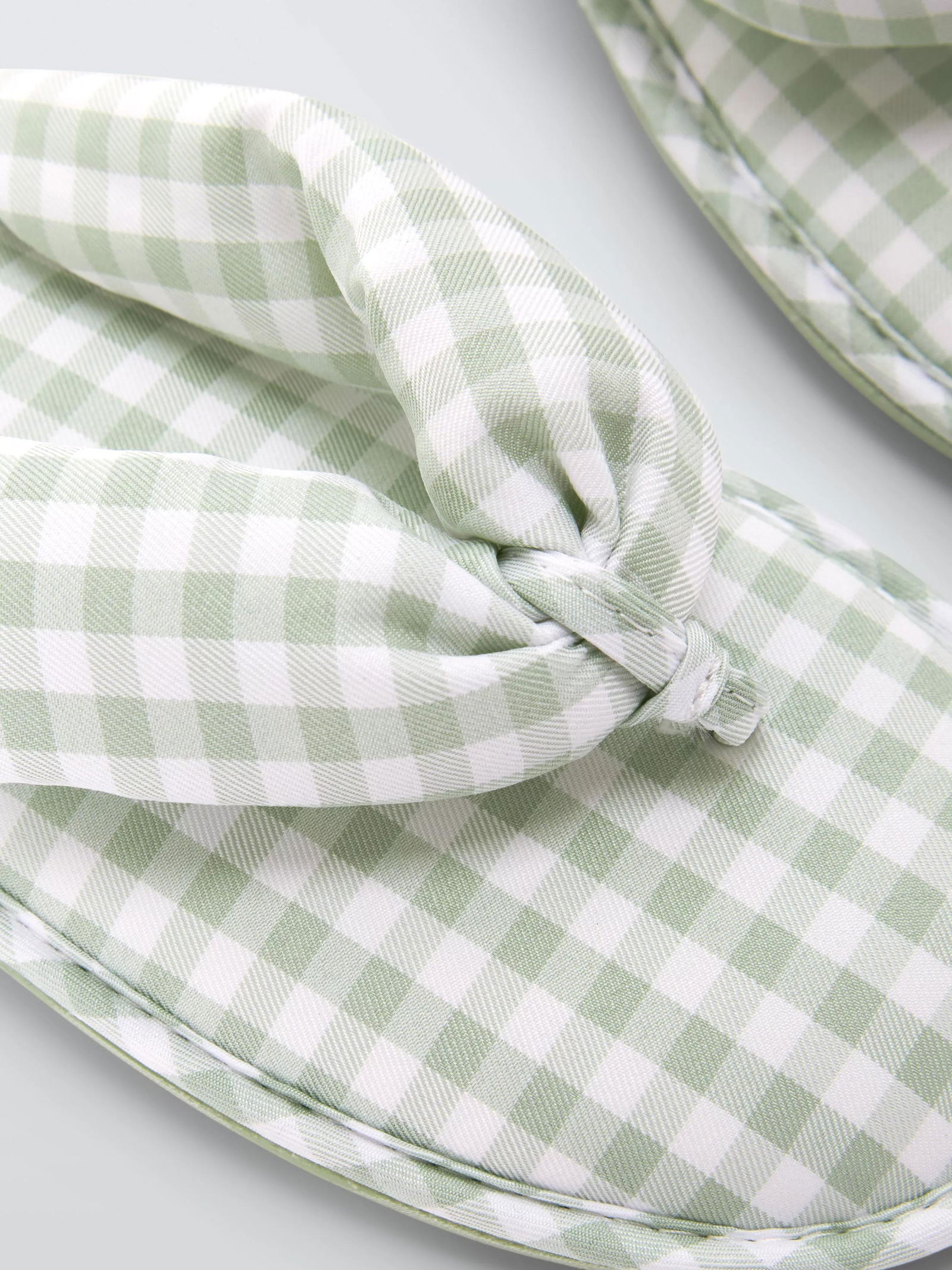 JOHN LEWIS Puffy Gingham Toe Post Slippers, Green/White | endource