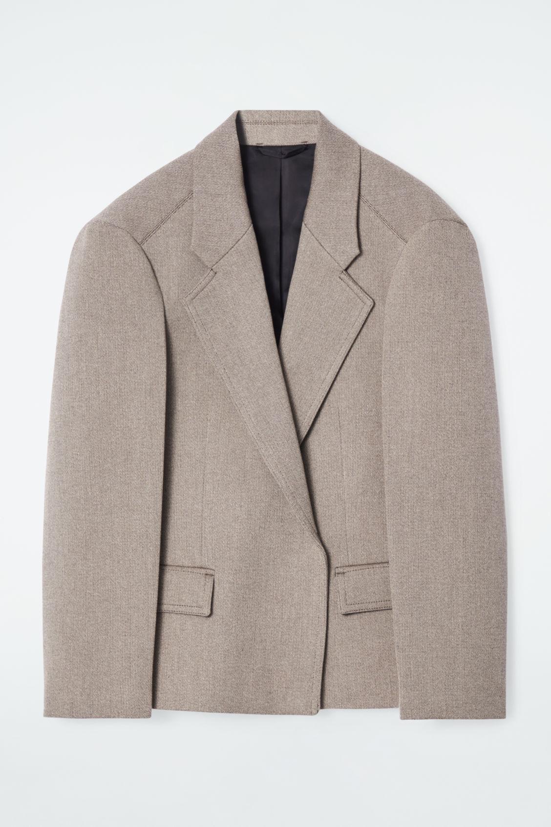 COS Oversized Exaggerated-Shoulder Blazer | endource