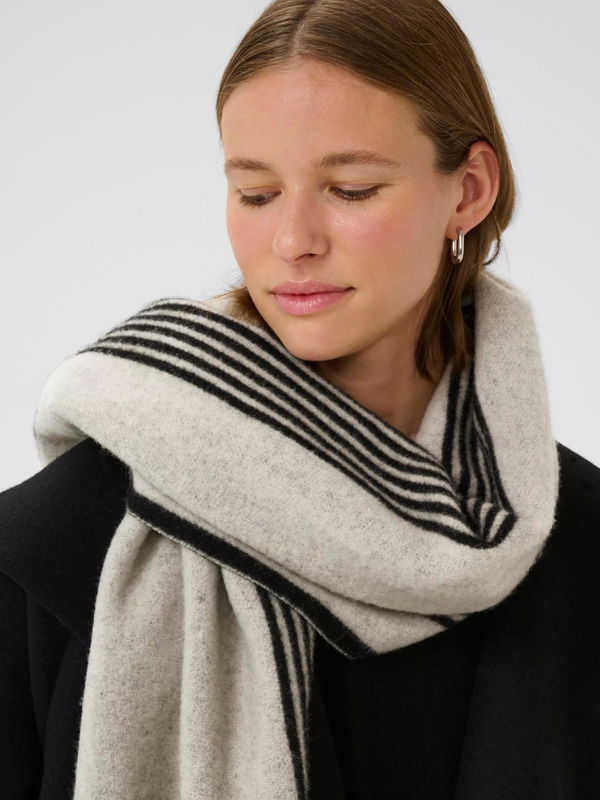 INWEAR Myrthe Logo Pure Wool Scarf, Whisper White | endource