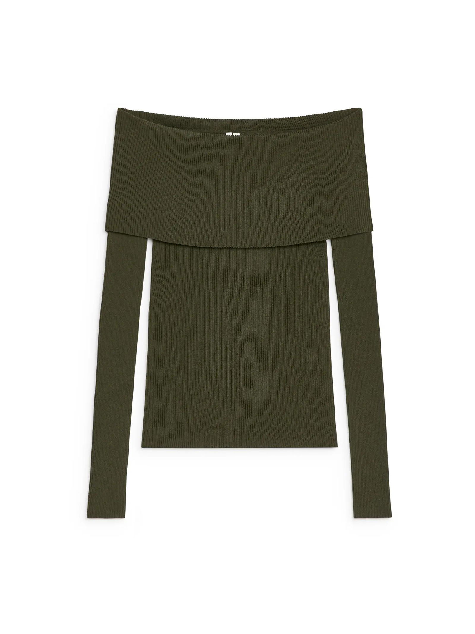 ARKET Off-Shoulder Rib Top in Dark Green | endource