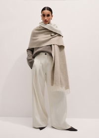 ME+EM Crystal Knot + Faux Pearl Brooch Cream/Gunmetal | endource