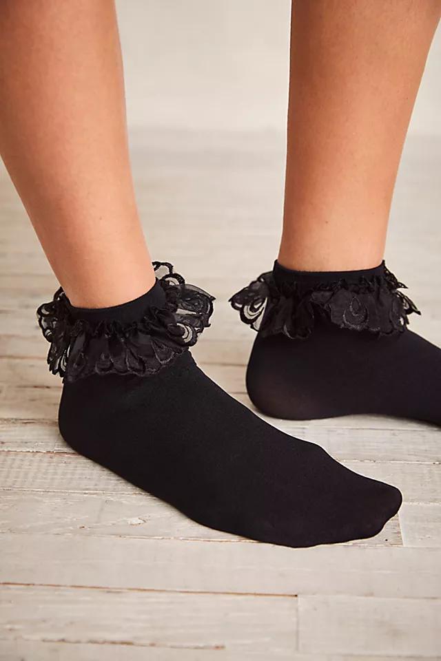 FREE PEOPLE Frolick Ankle Ruffle Lacey Socks in Black | endource