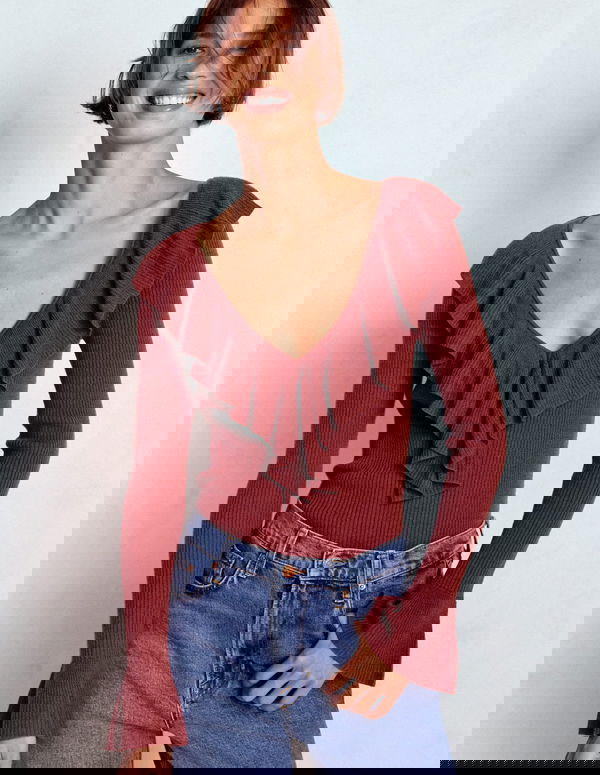 BODEN Ruffled Rib Henley Jumper-Chestnut | endource