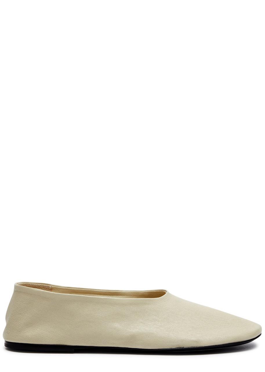 KHAITE Marcy Leather Ballet Flats | endource