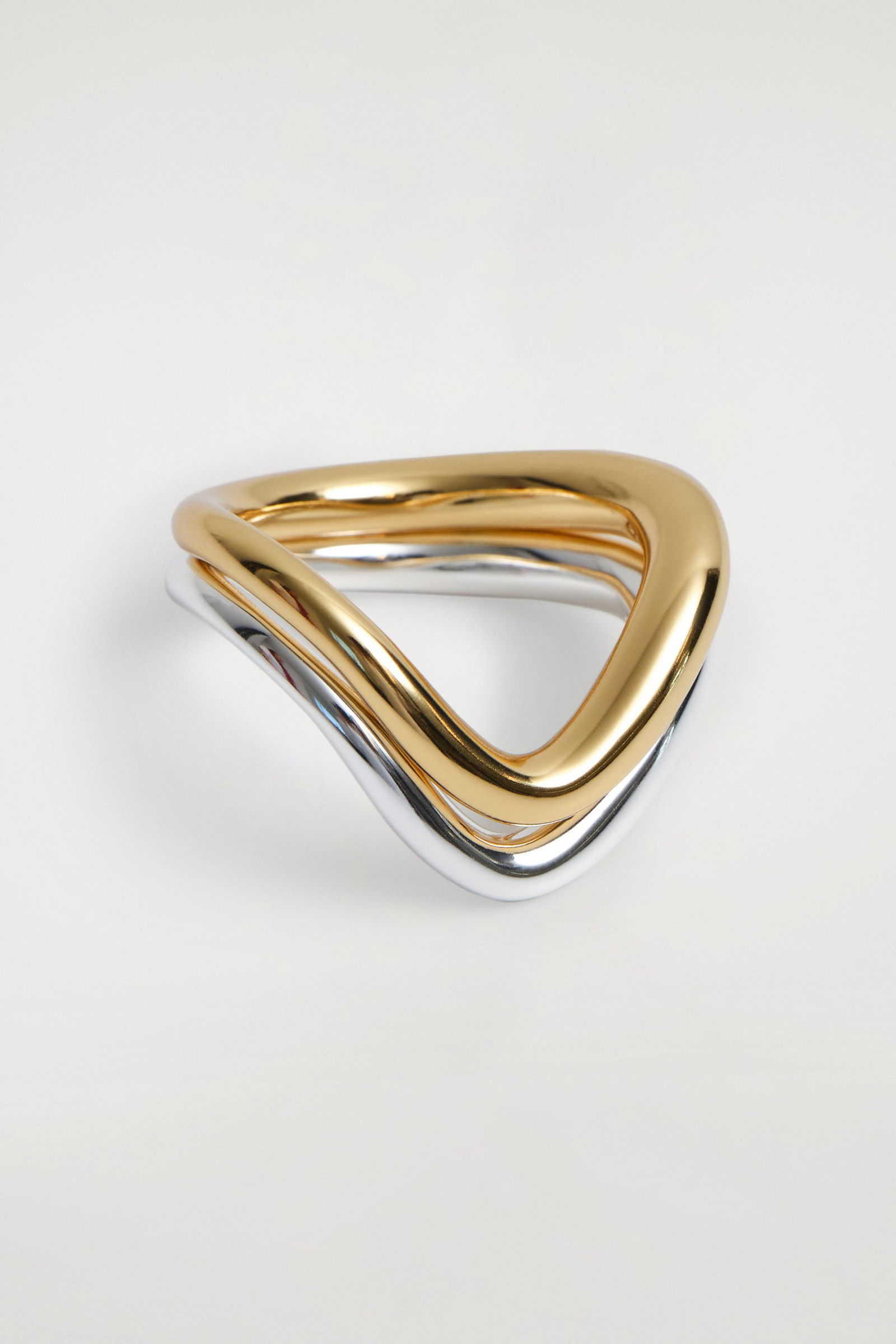 COS Two-Pack Curved Rings in GOLD / SILVER | endource