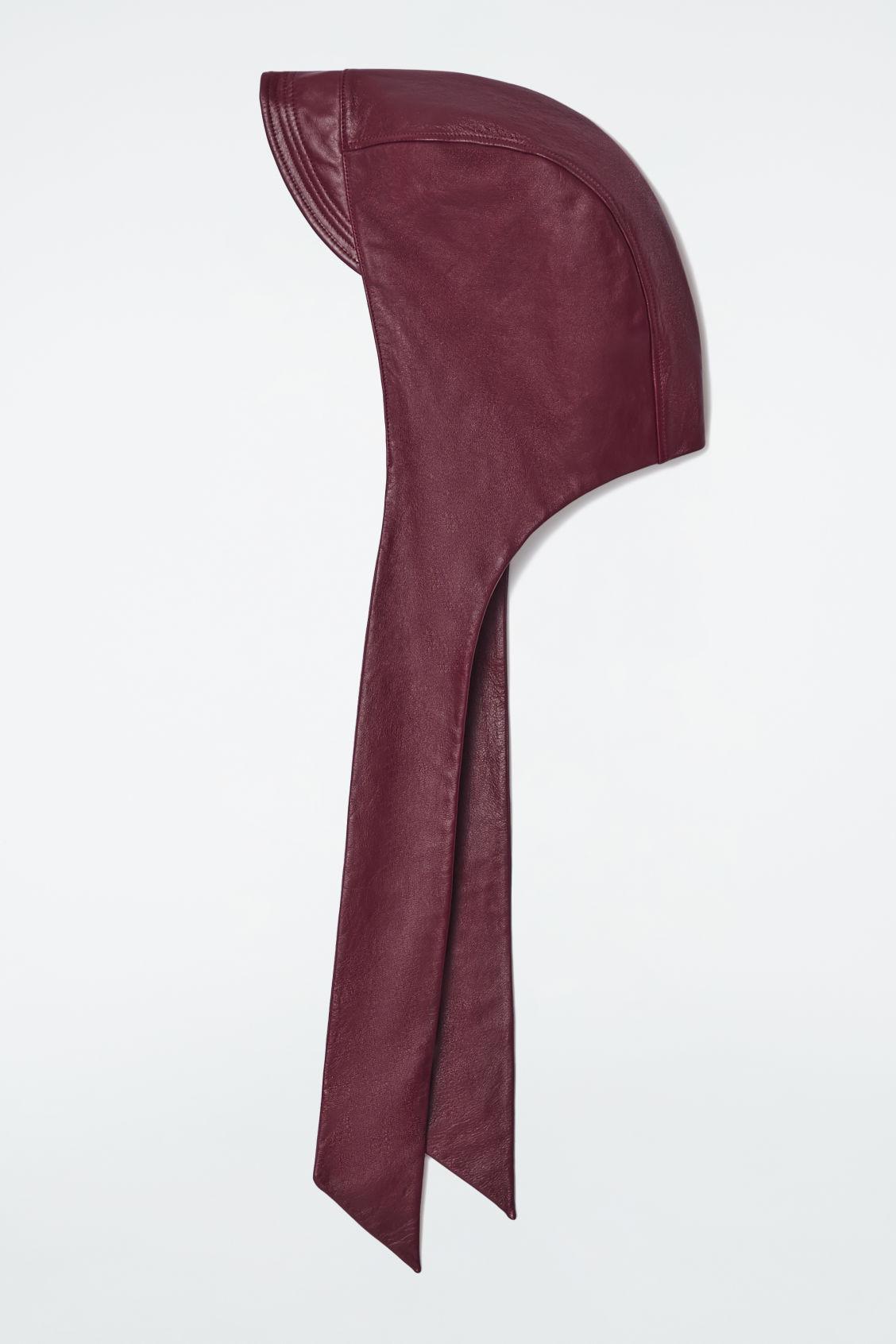 COS Peaked Leather Hood in BURGUNDY | endource