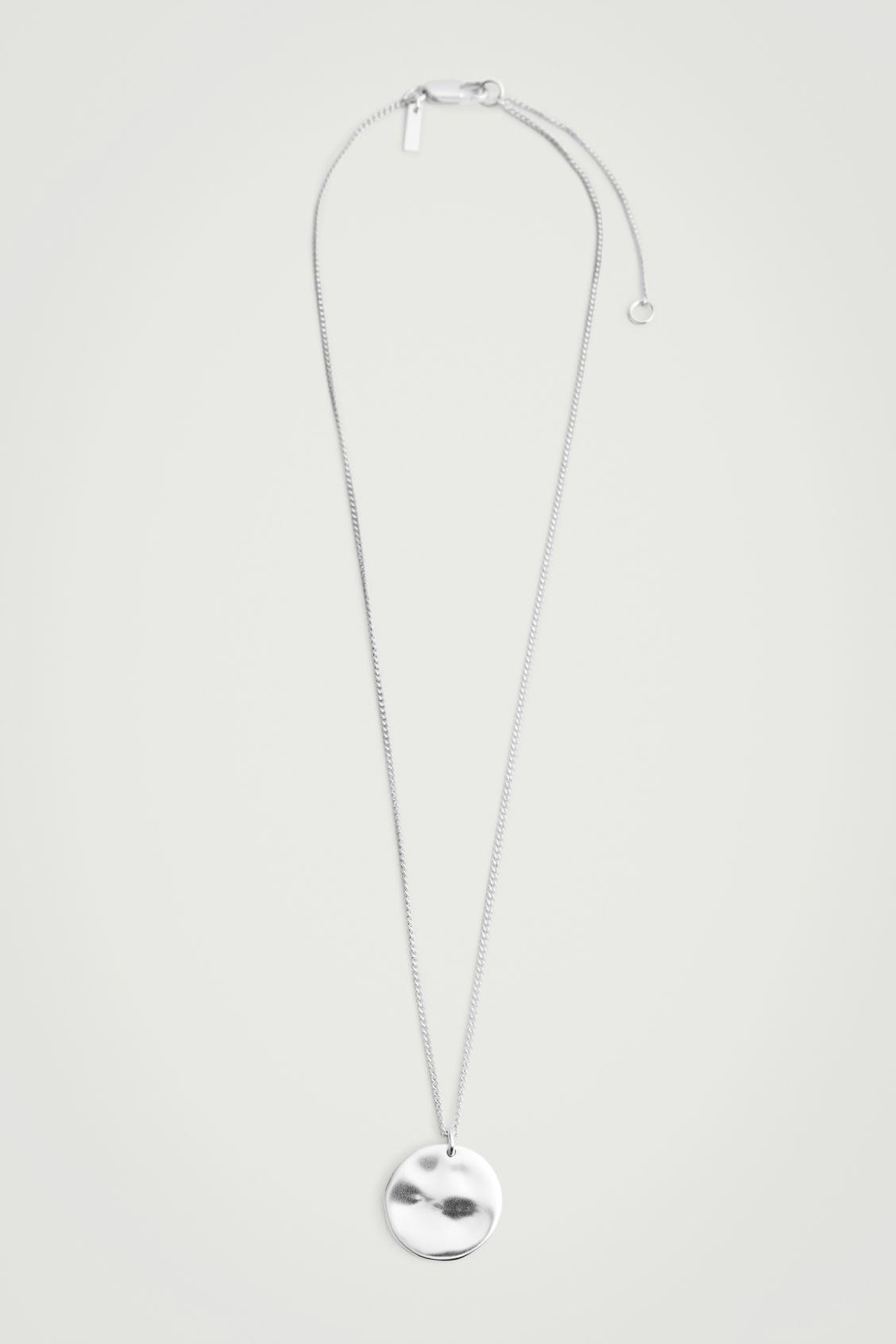 COS Hammered Pendant Necklace in SILVER | Endource
