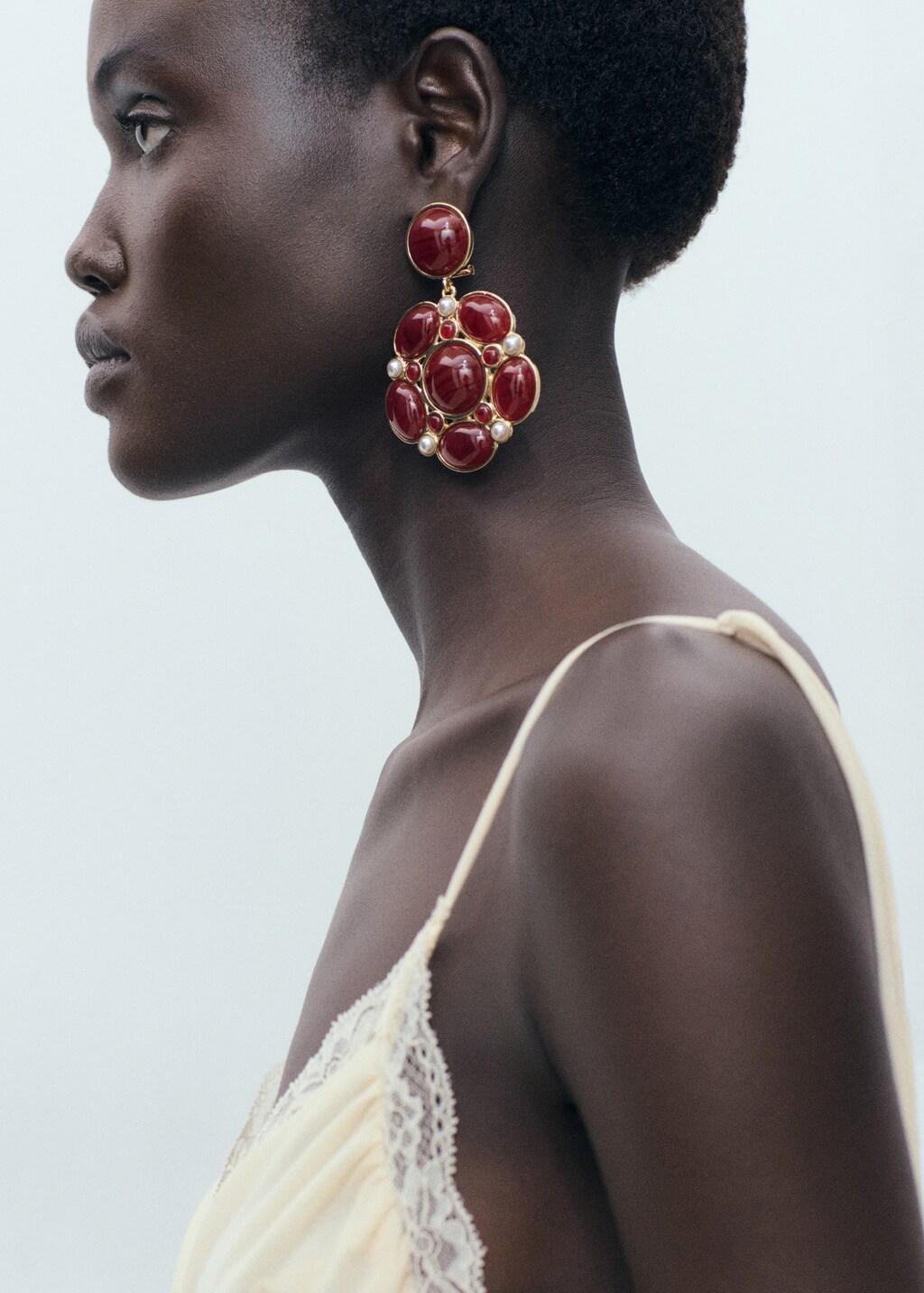 MANGO Resin Stud Earrings | endource