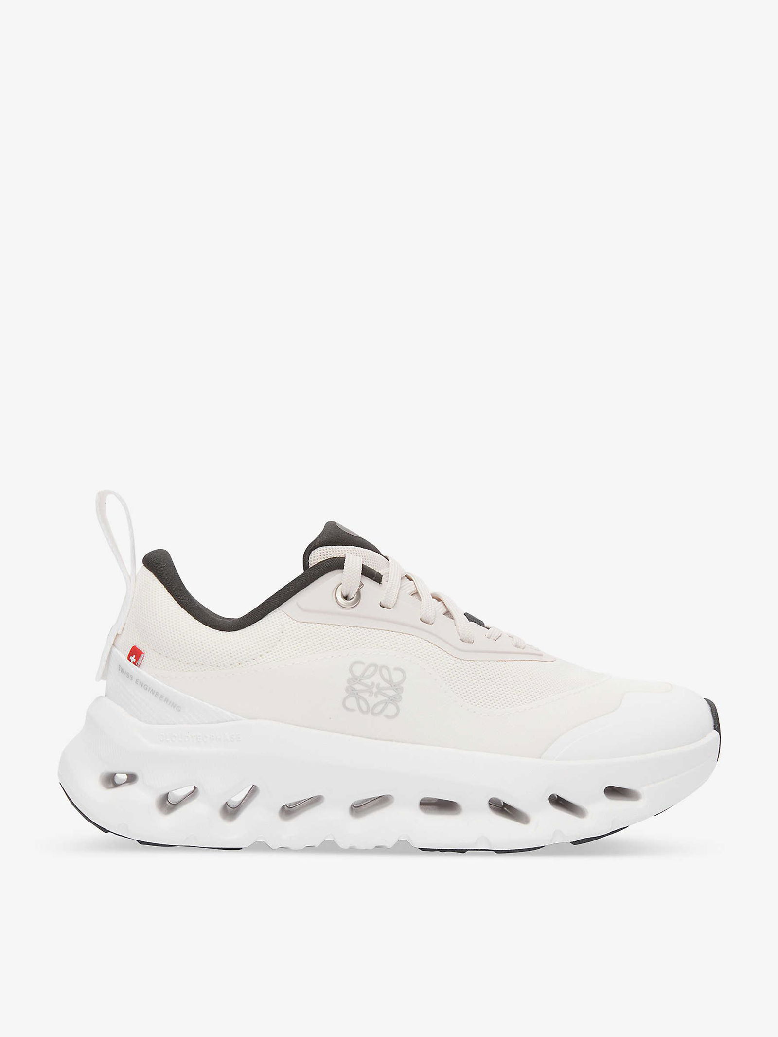 LOEWE Loewe x On - Cloudtilt 2 0 Trainers in SAND/WHITE | endource