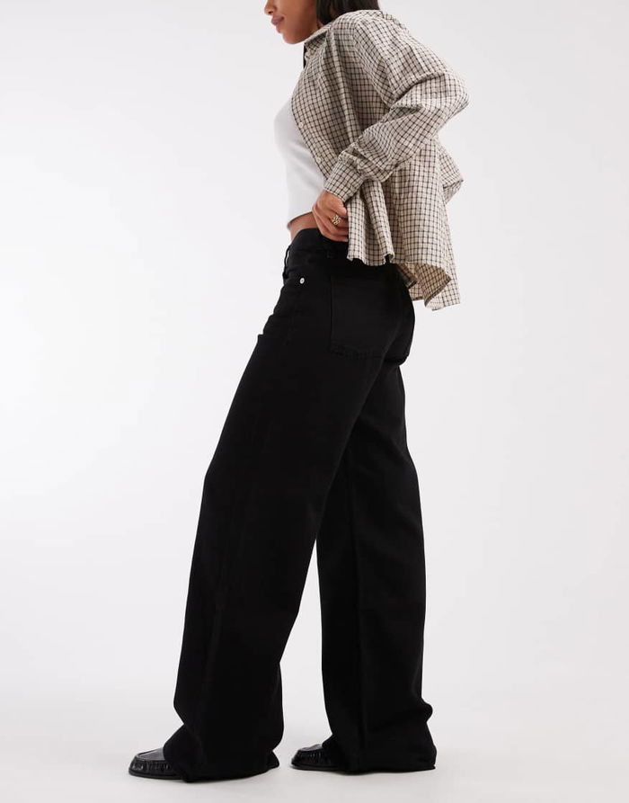 Tommy Jeans Mid Rise Loose Straight Jeans In Black | endource