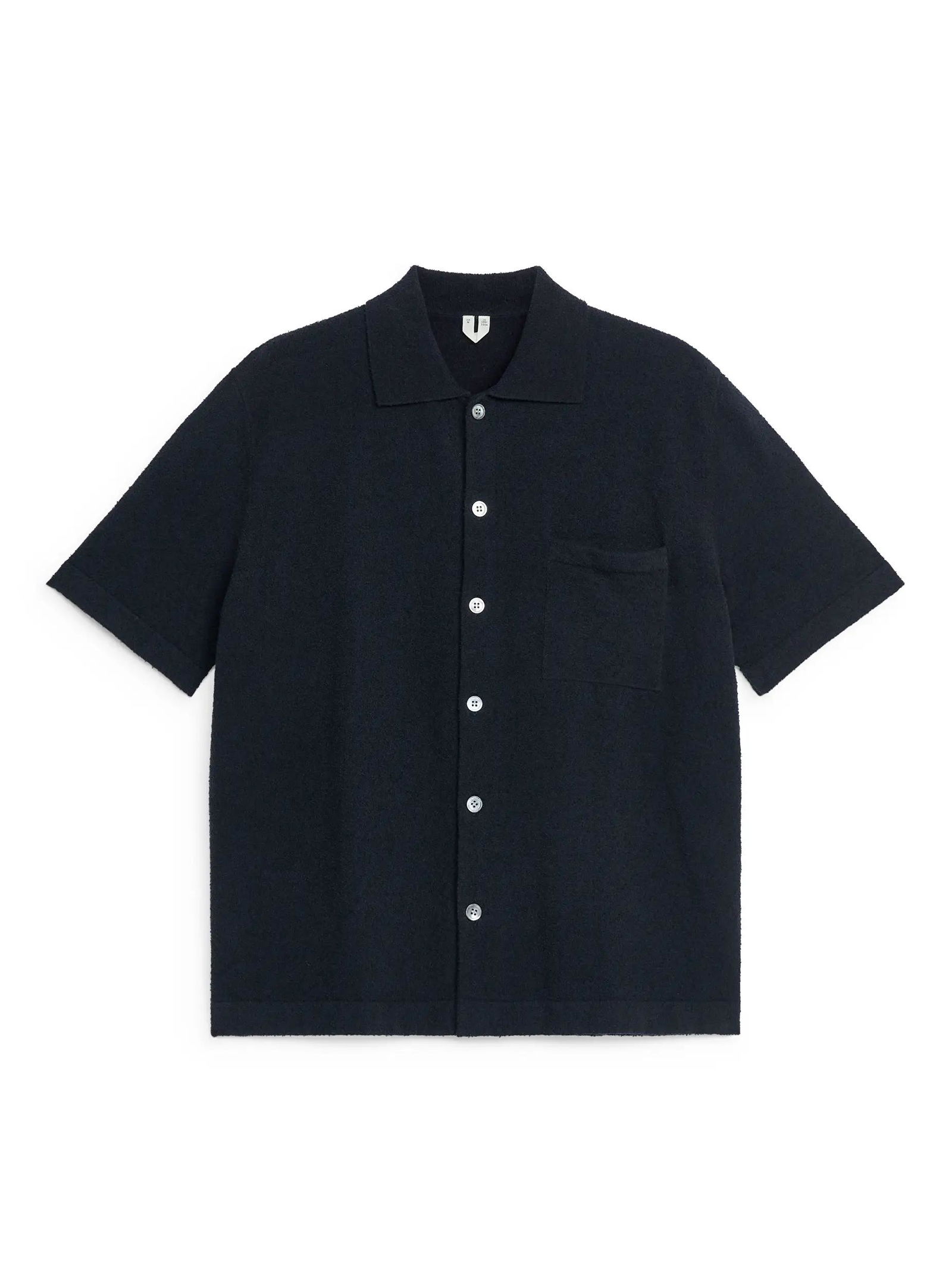 ARKET Button-Up Polo Shirt in Dark Blue | Endource