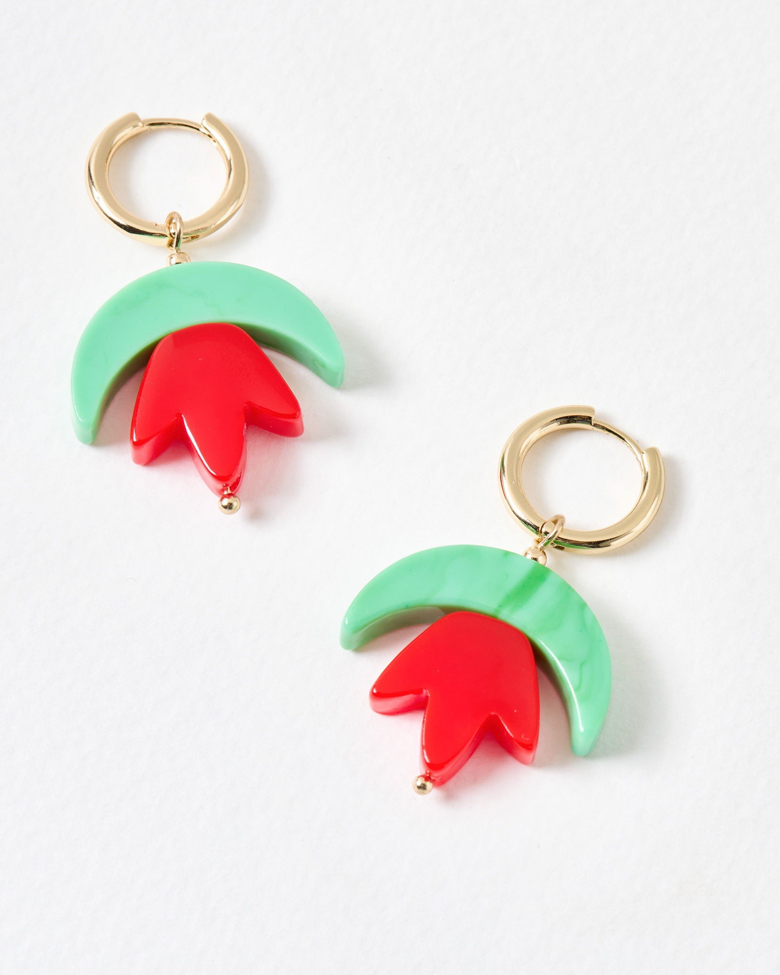 OLIVER BONAS Tessa Red Resin Flower Drop Earrings | endource