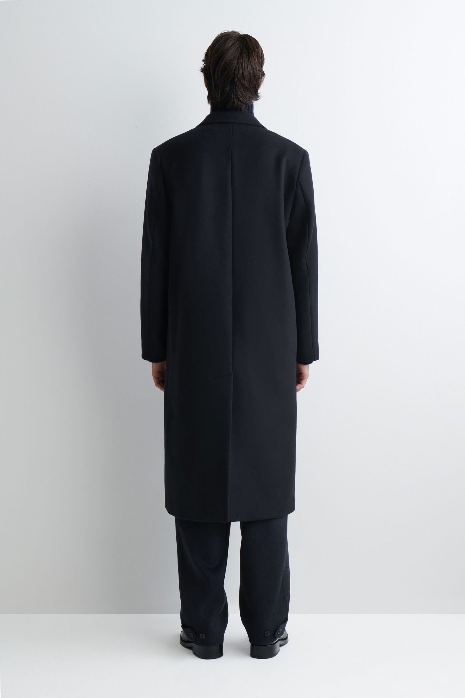 COS SINGLE-BREASTED WOOL COAT | endource