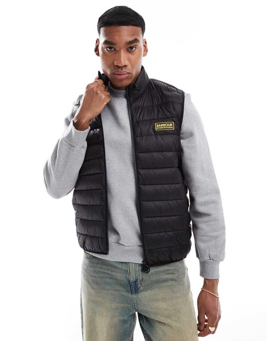 BARBOUR INTERNATIONAL Racer Reed Quilted Gilet in BLACK | endource