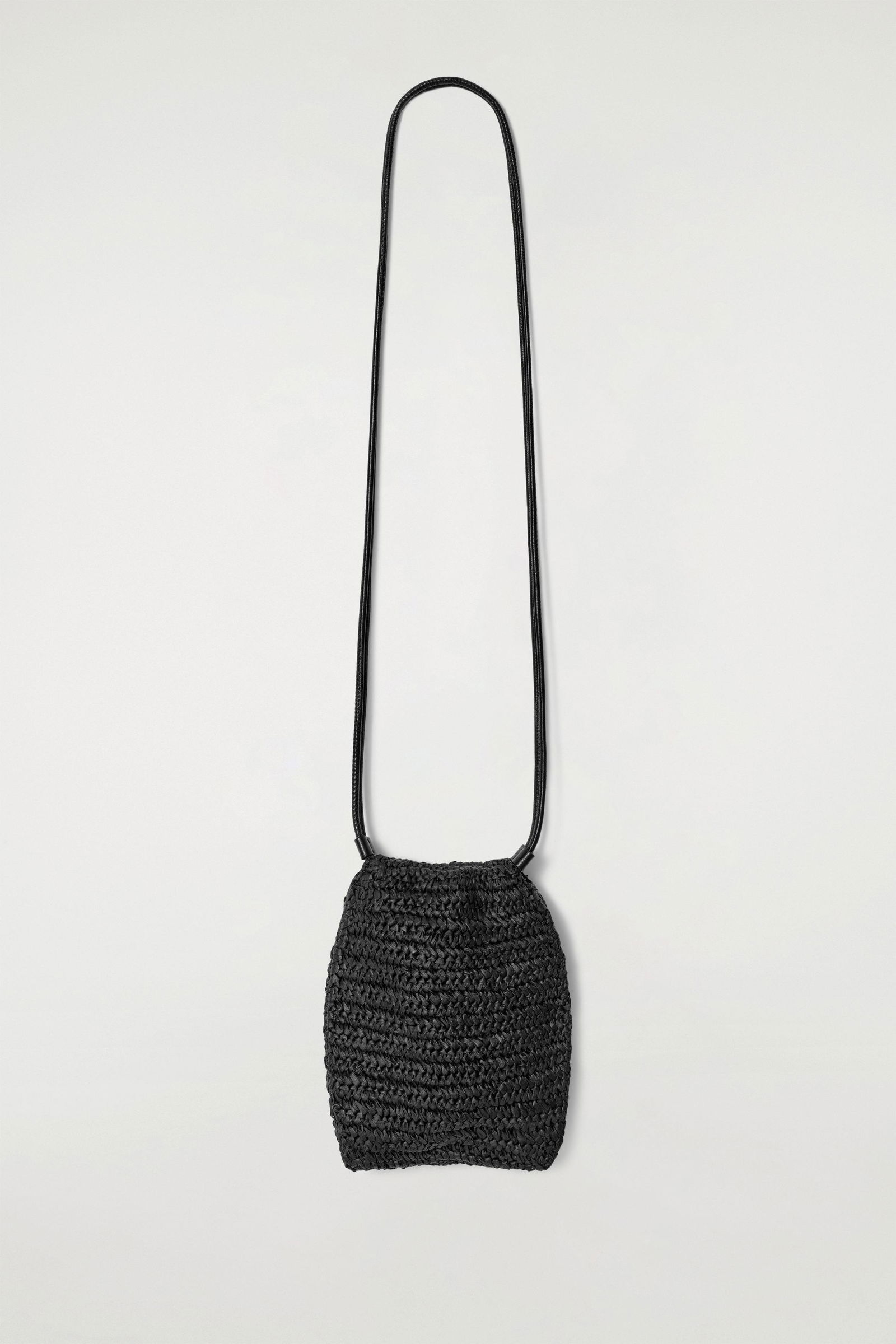 COS Drawstring Straw Phone Pouch | endource