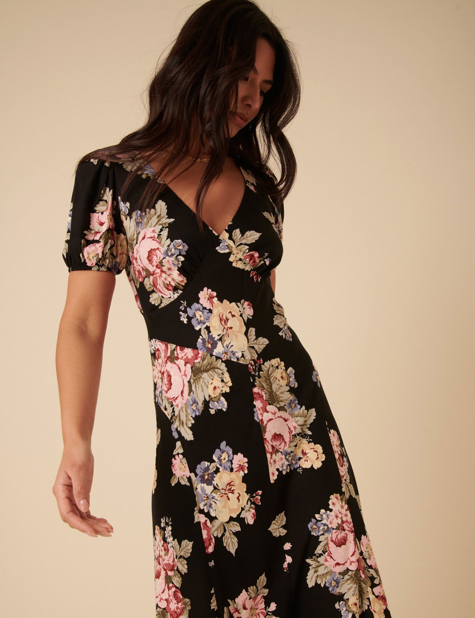 NOBODY'S CHILD Black Floral Ella Midi Dess | endource