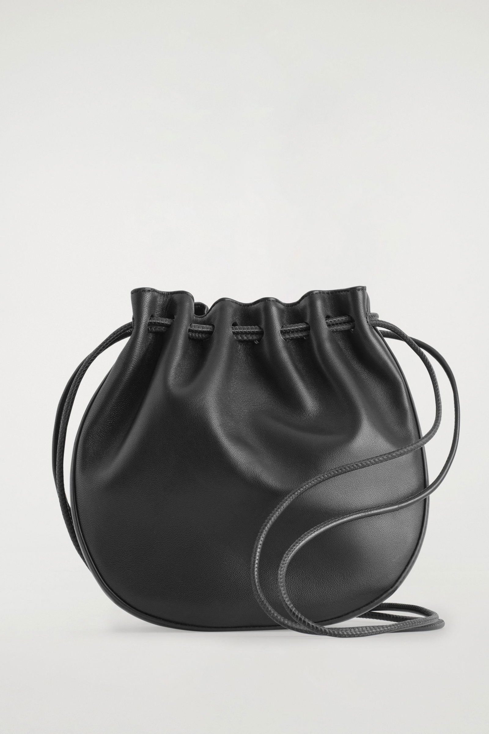 COS Gathered Leather Pouch Bag in BLACK | endource