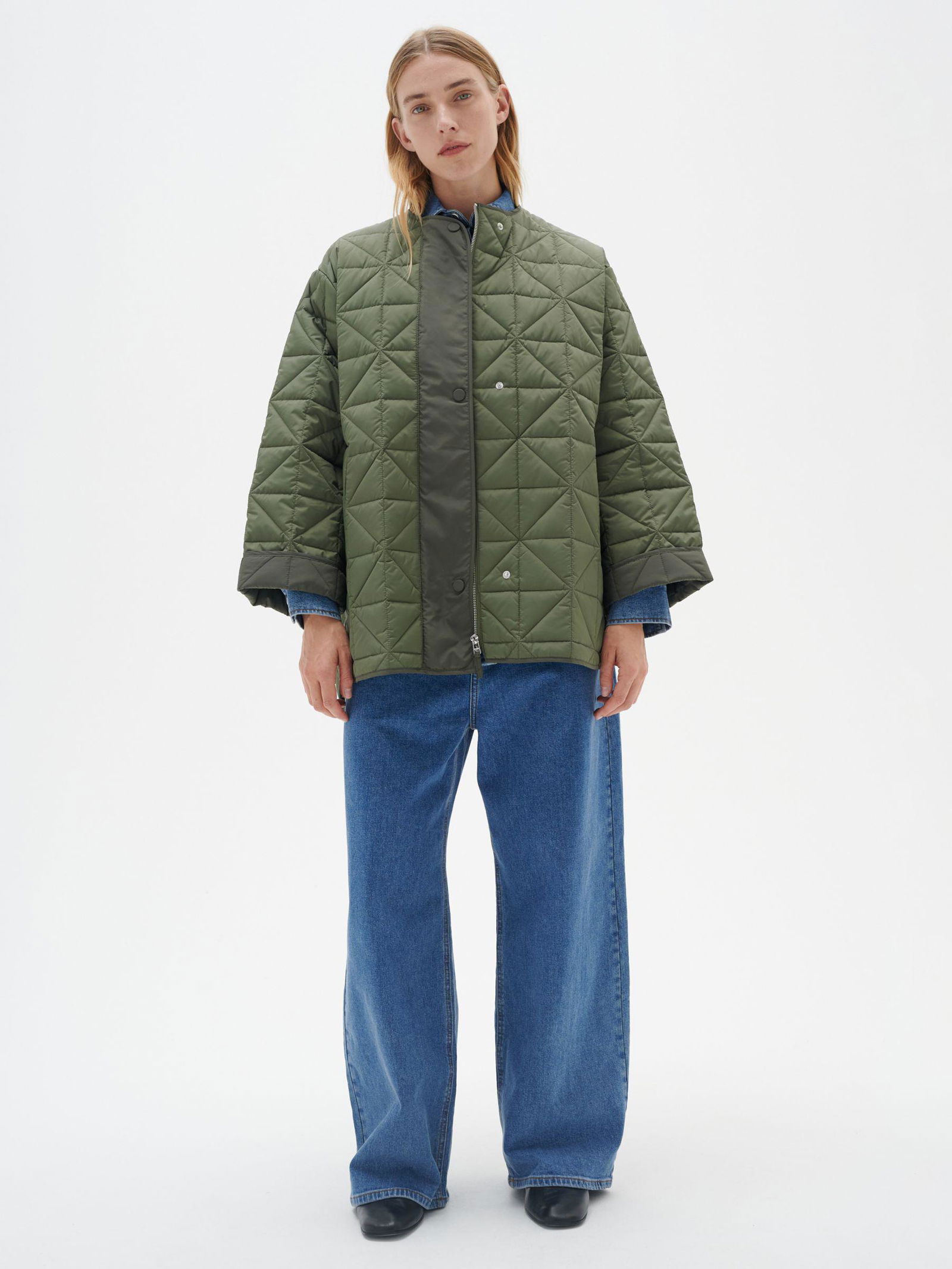 INWEAR Teigan Oversized Quilted Jacket in Beetle Green | endource