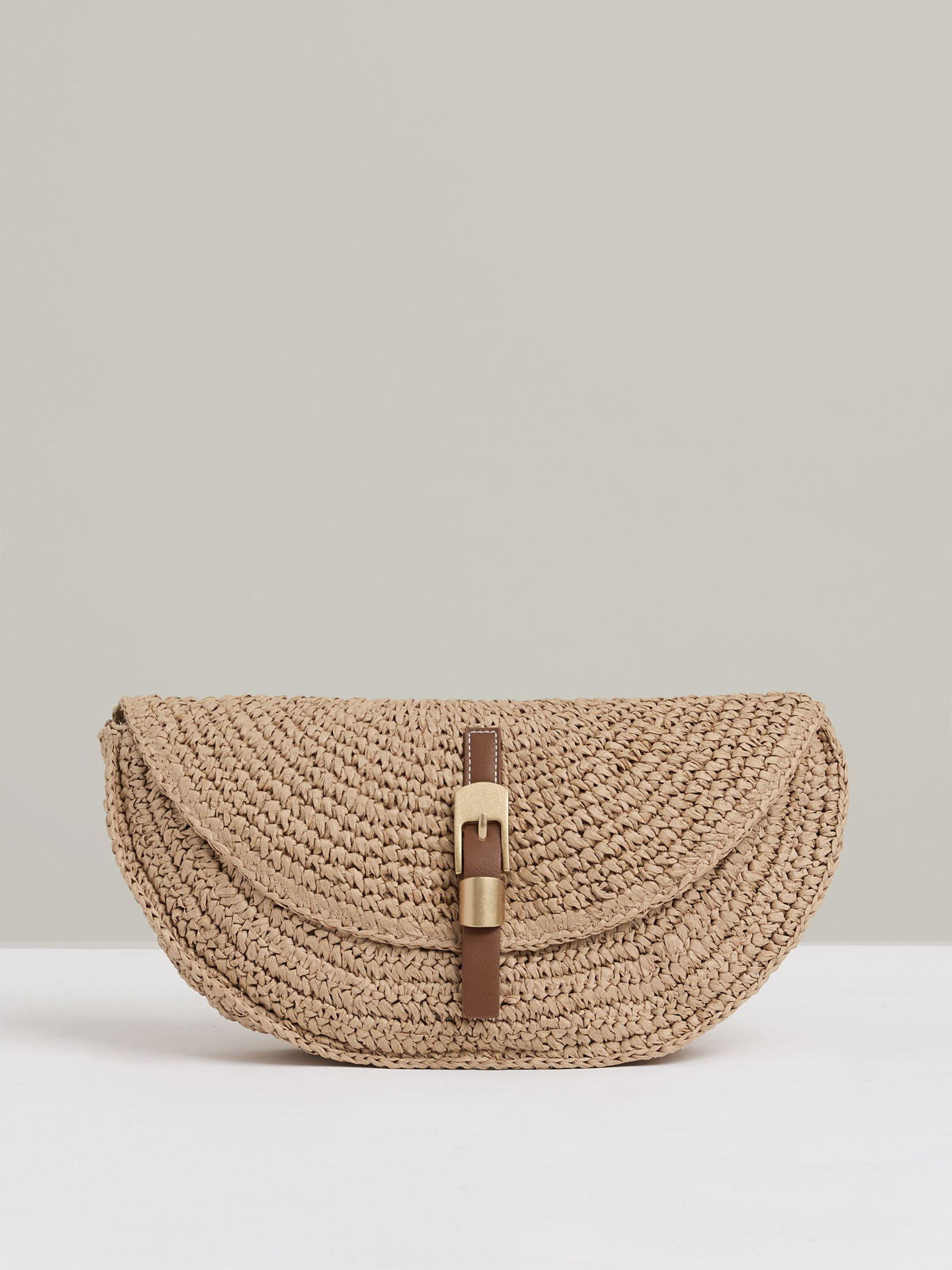 REISS Raffia Half-Moon Clutch Bag in Natural | endource
