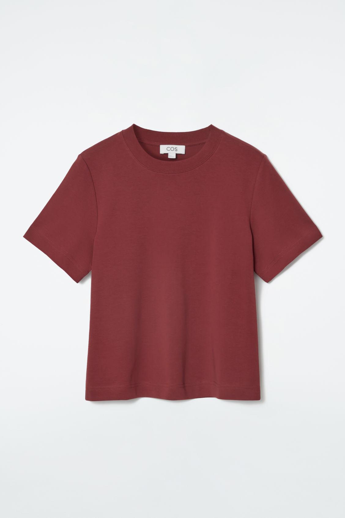 COS Clean Cut T-Shirt in MAROON | endource