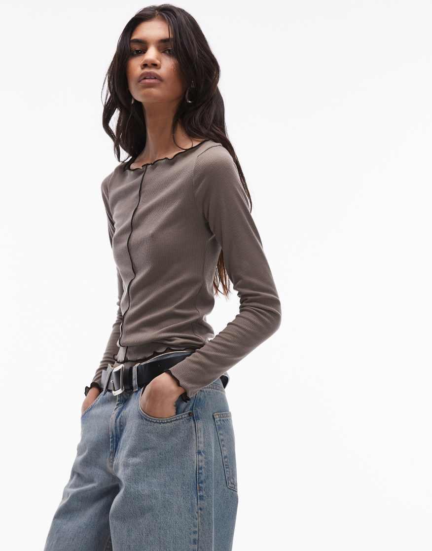 Mango Contrast Seam Detail Lettuce Edge Top In Brown Endource