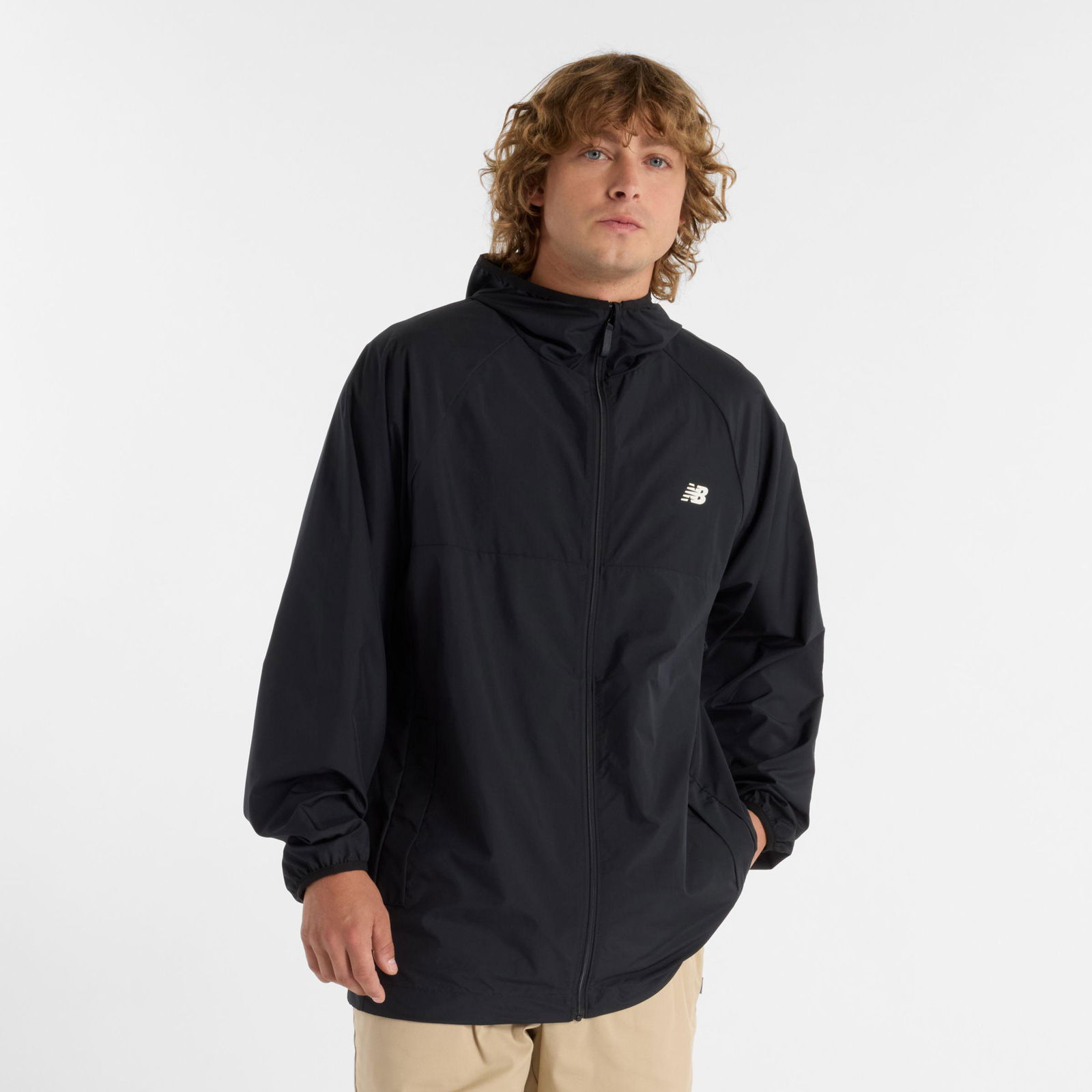 NEW BALANCE Athletics Packable Jacket in Black | endource