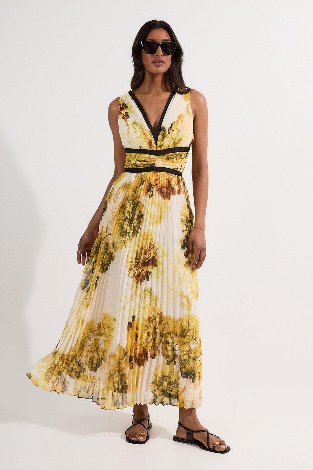 KAREN MILLEN Petite Pleated Floral Bodice Detail Woven Maxi Dress ...
